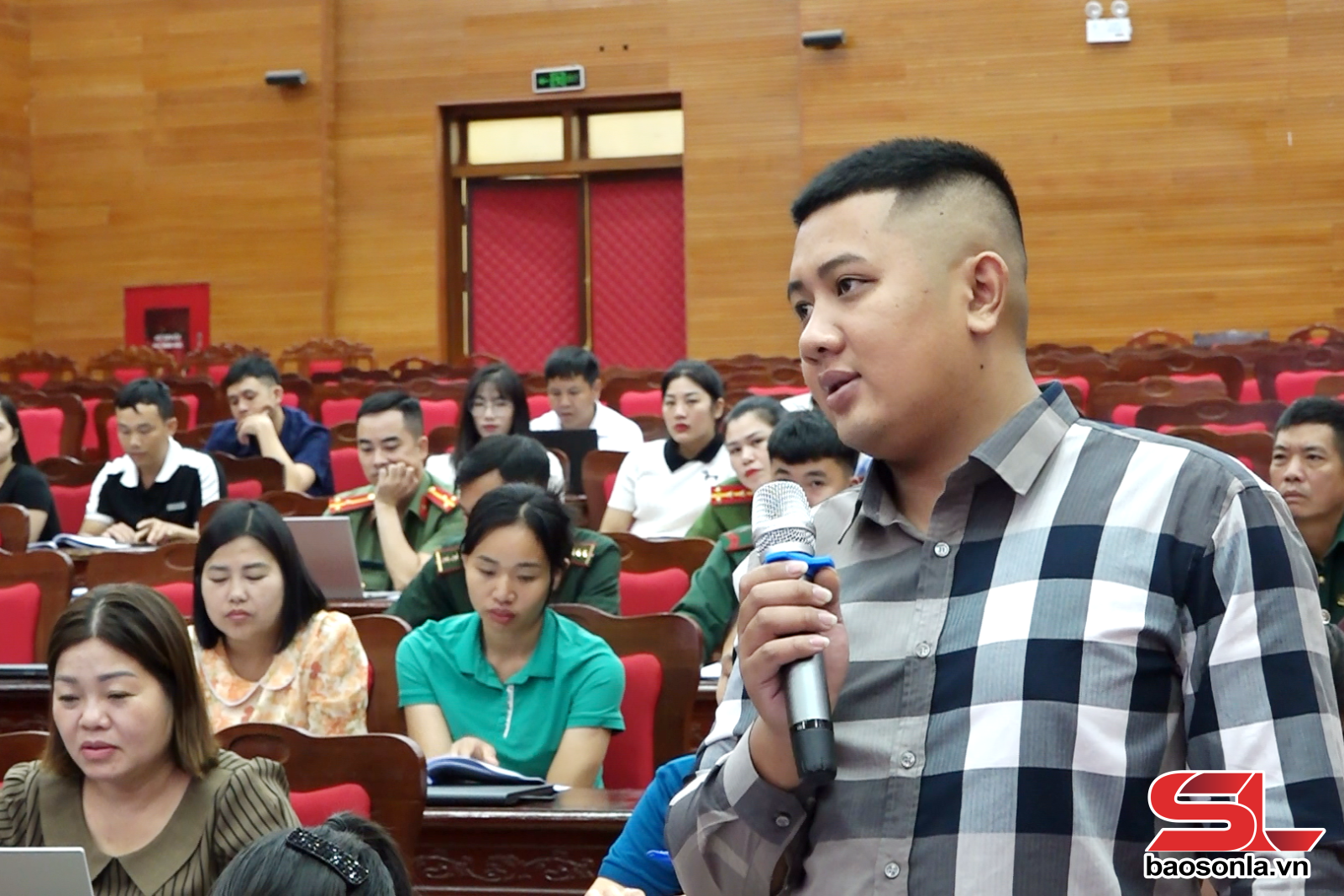 Bồi dưỡng, tập huấn cho tổ công nghệ số cộng đồng